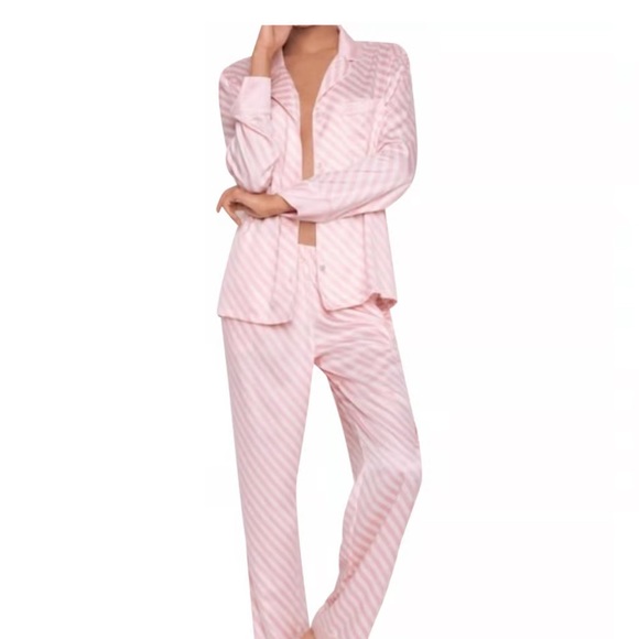 Victoria's Secret | Intimates & Sleepwear | Victorias Secret Pajama Set ...